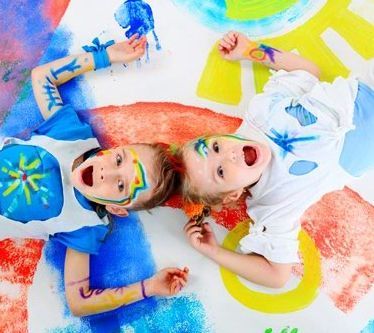 Stimulează creativitatea copilului de timpuriu!