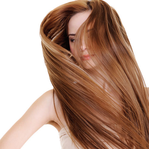 Tu cum tratezi părul uscat şi lipsit de strălucire?