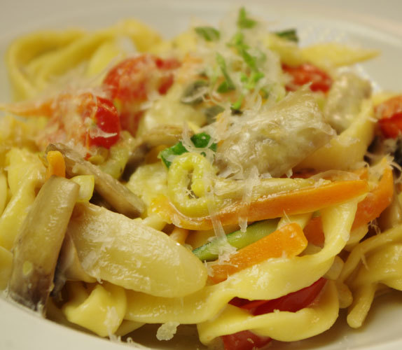 Paste tagliatelle primavera