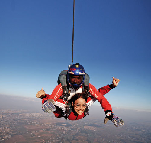 Ce am simţit când am sărit cu paraşuta pentru prima dată