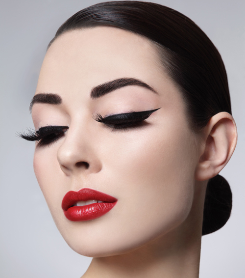 Sfaturi de machiaj şi îngrijire a pielii de la make-up artistul Dana ...