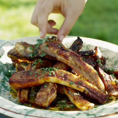 Alimentele care te îngraşă cel mai mult vara