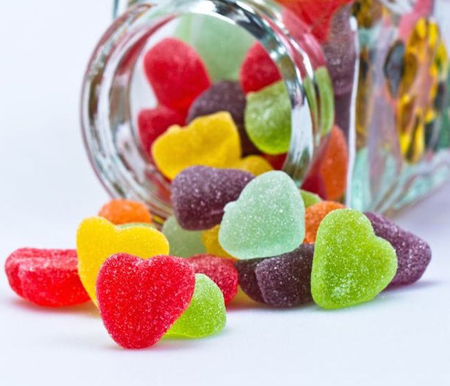 Ce pericole ascund jeleurile