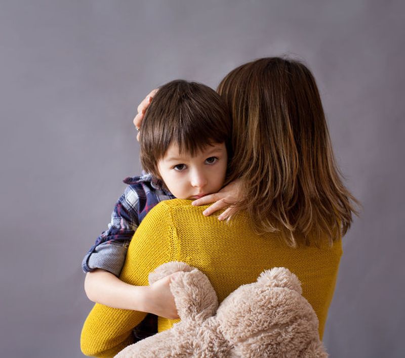 La ce riscuri este expus un copil abuzat de părinţi