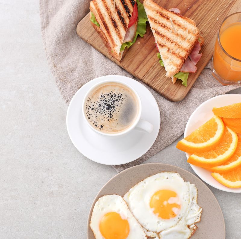 Câţi bani alocă românii pentru micul dejun