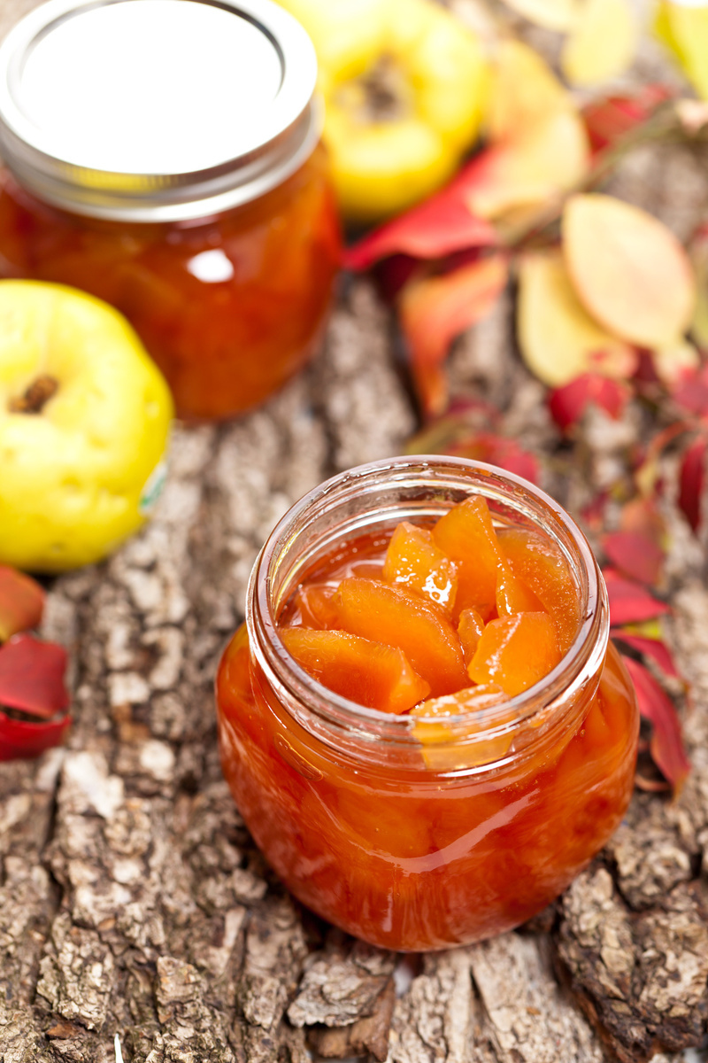 Peltea de gutui cu portocală