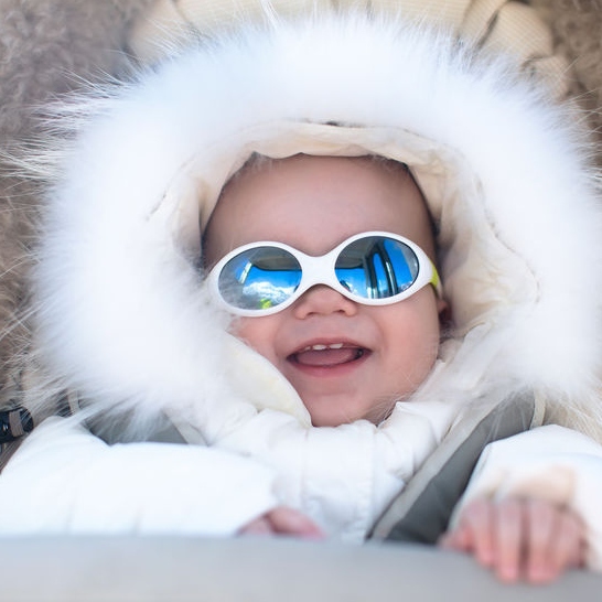 Fotofobia - cum îţi protejezi ochii iarna