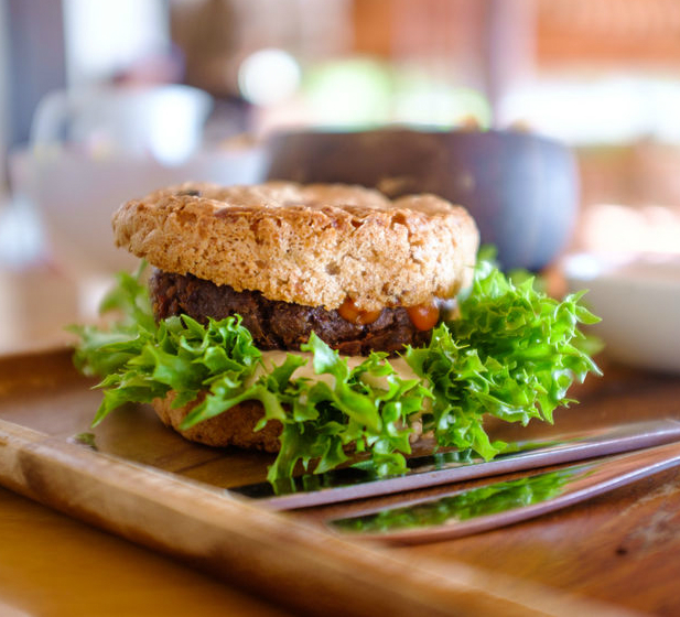Burger de post cu ciuperci