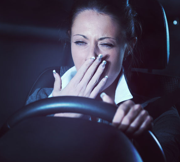 Oboseala la volan - ce se întâmplă în organism când conduci obosit