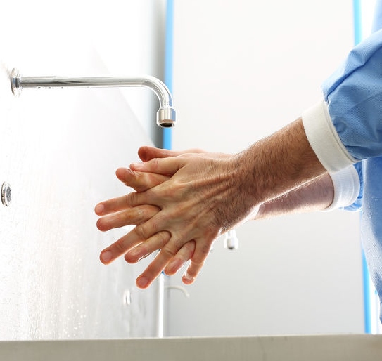 Infecţiile din spitale cauzate de mâinile nespălate