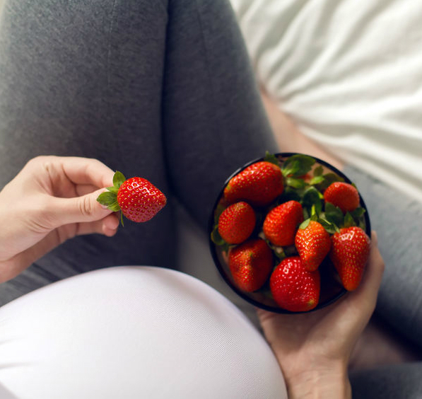 Dieta pentru fertilitate: cum să-ţi creşti şansele să devii mamă