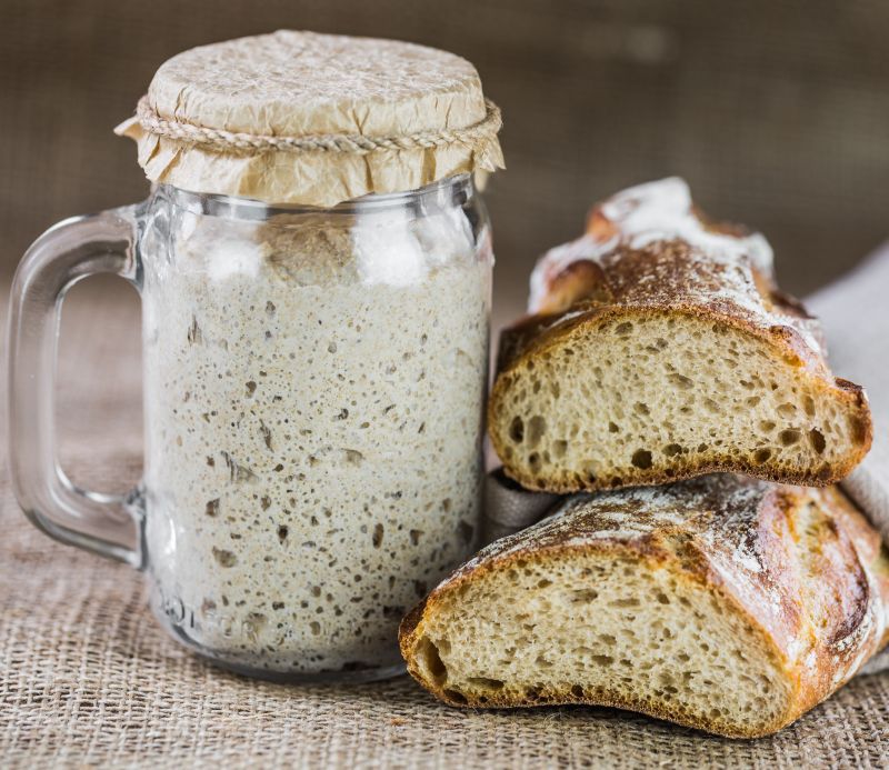 Reţetă de pâine fără drojdie, făcută cu maia, ca pe vremea bunicilor ...