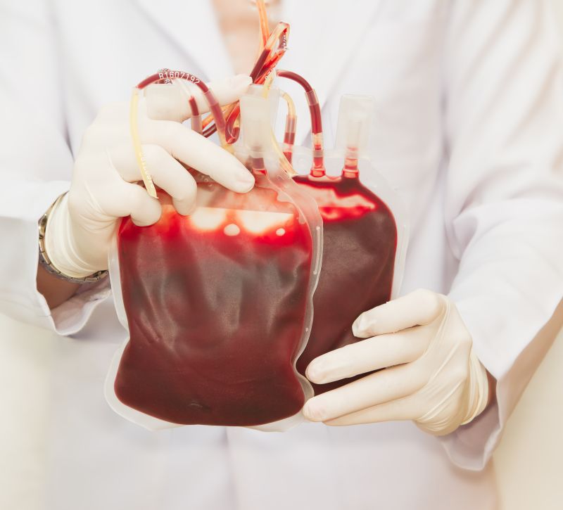 Transfuziile cu sânge de la persoane vindecate de COVID-19, un ...