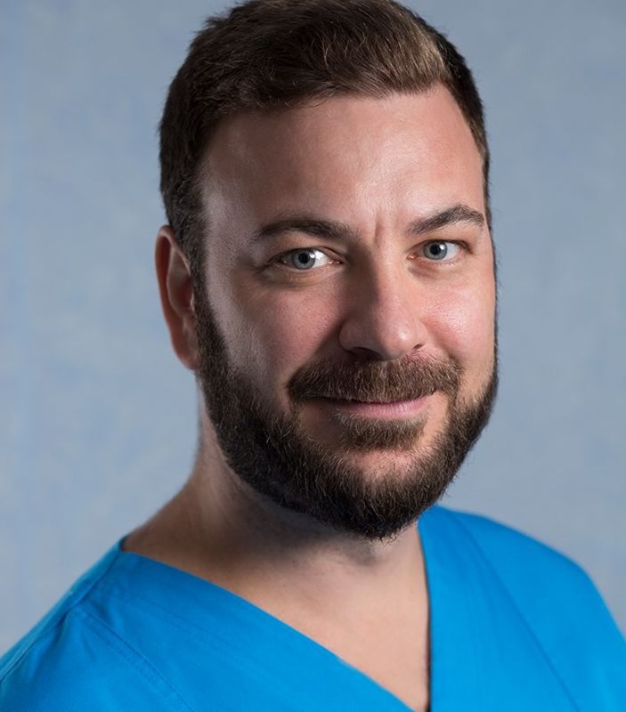 Dr. Călin Iulian: „Durerea bruscă la un picior poate fi semn de ...