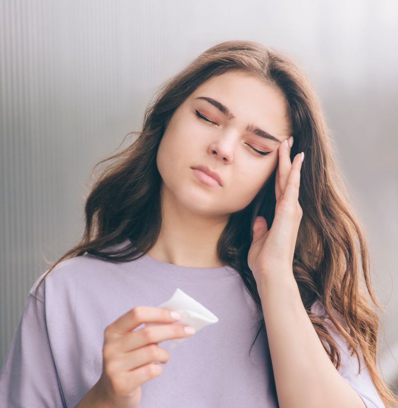 3 tipuri de dureri de cap care trebuie să te trimită de urgenţă la neurolog