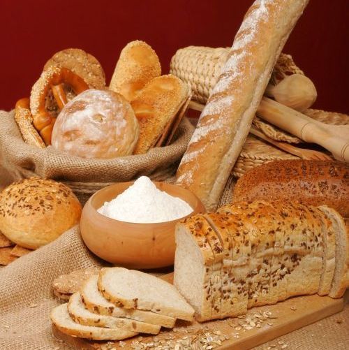 Pâinea, aliment controversat! Riscurile consumului în exces