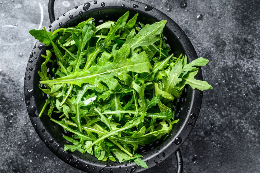 Rucola - de ce este considerată mai sănătoasă decât salata verde