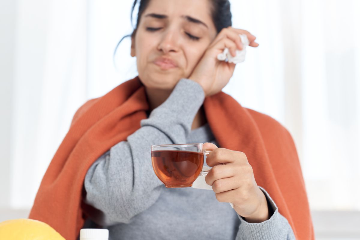 Cele mai eficiente 17 ceaiuri pentru tuse, febră și dureri în gât. Cum ...