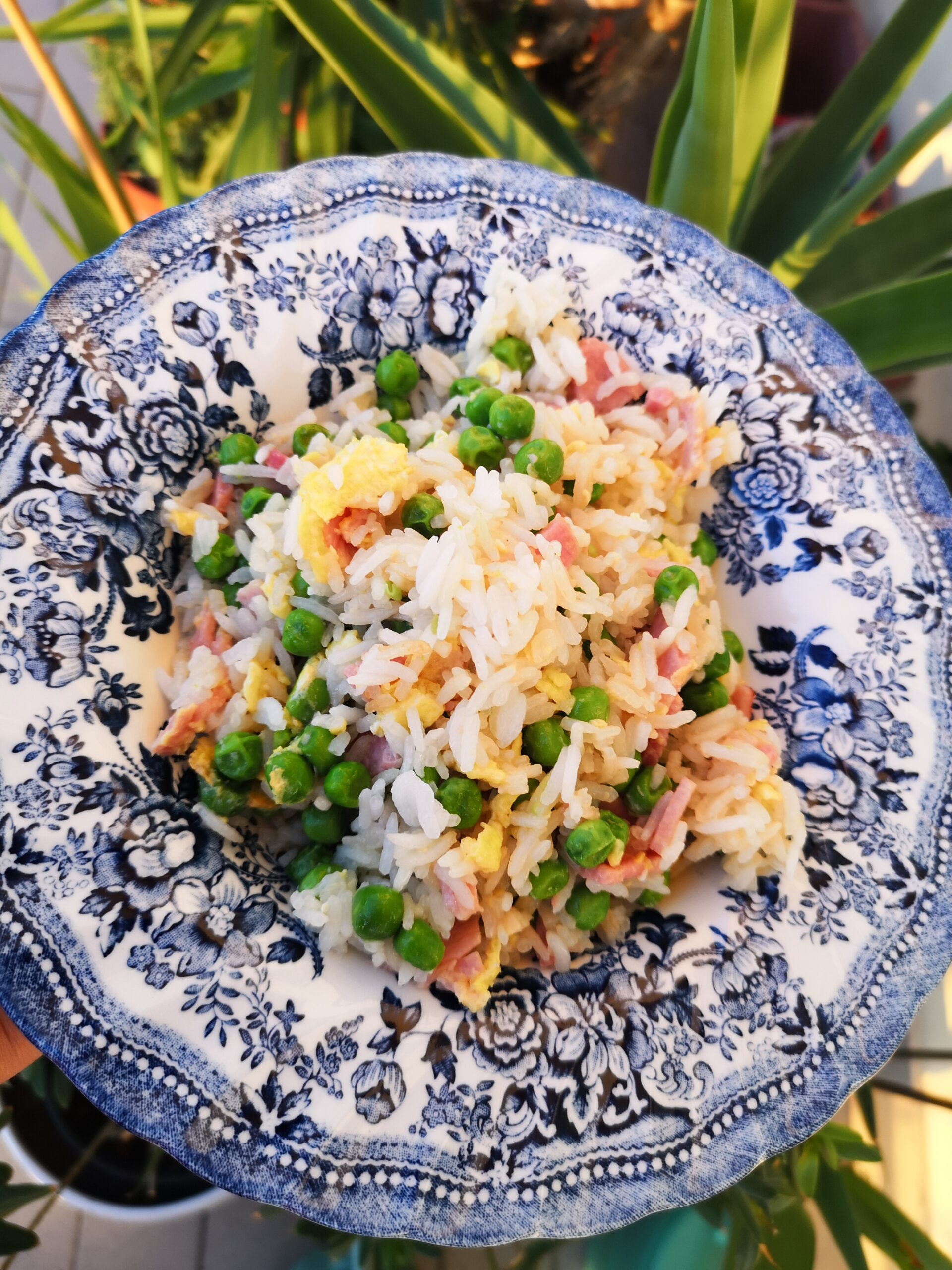 Orez în stil cantonez - rețeta simplă și delicioasă a italienilor