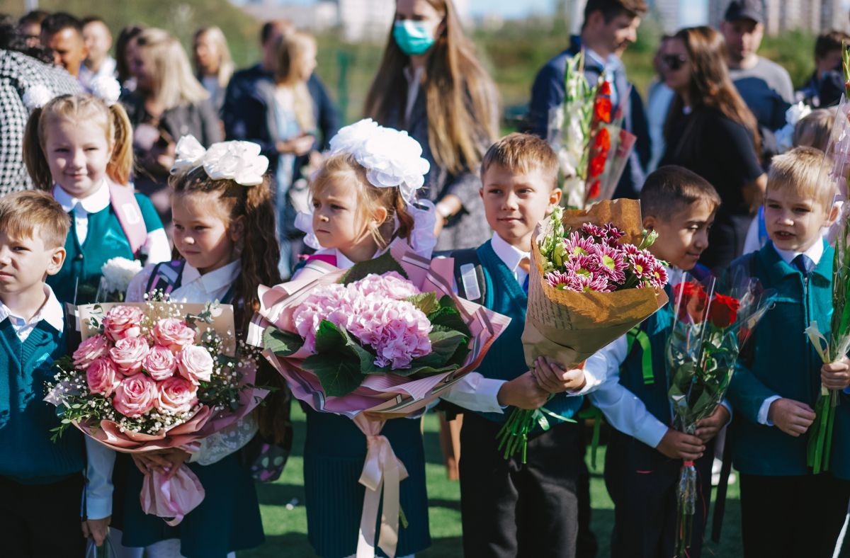 Prima zi de școală 2022: tradiții și obiceiuri, structura noului an ...