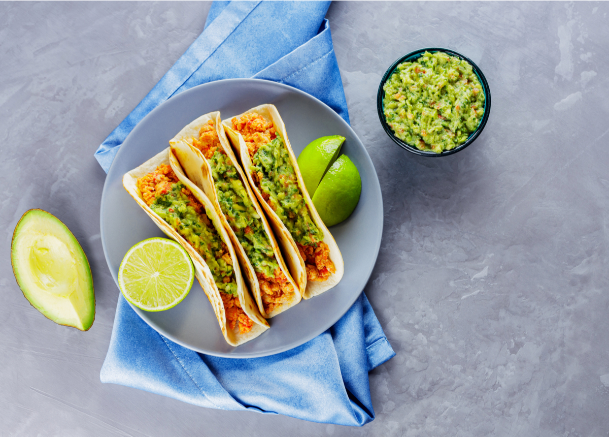 Taco cu guacamole și Șuncă Praga