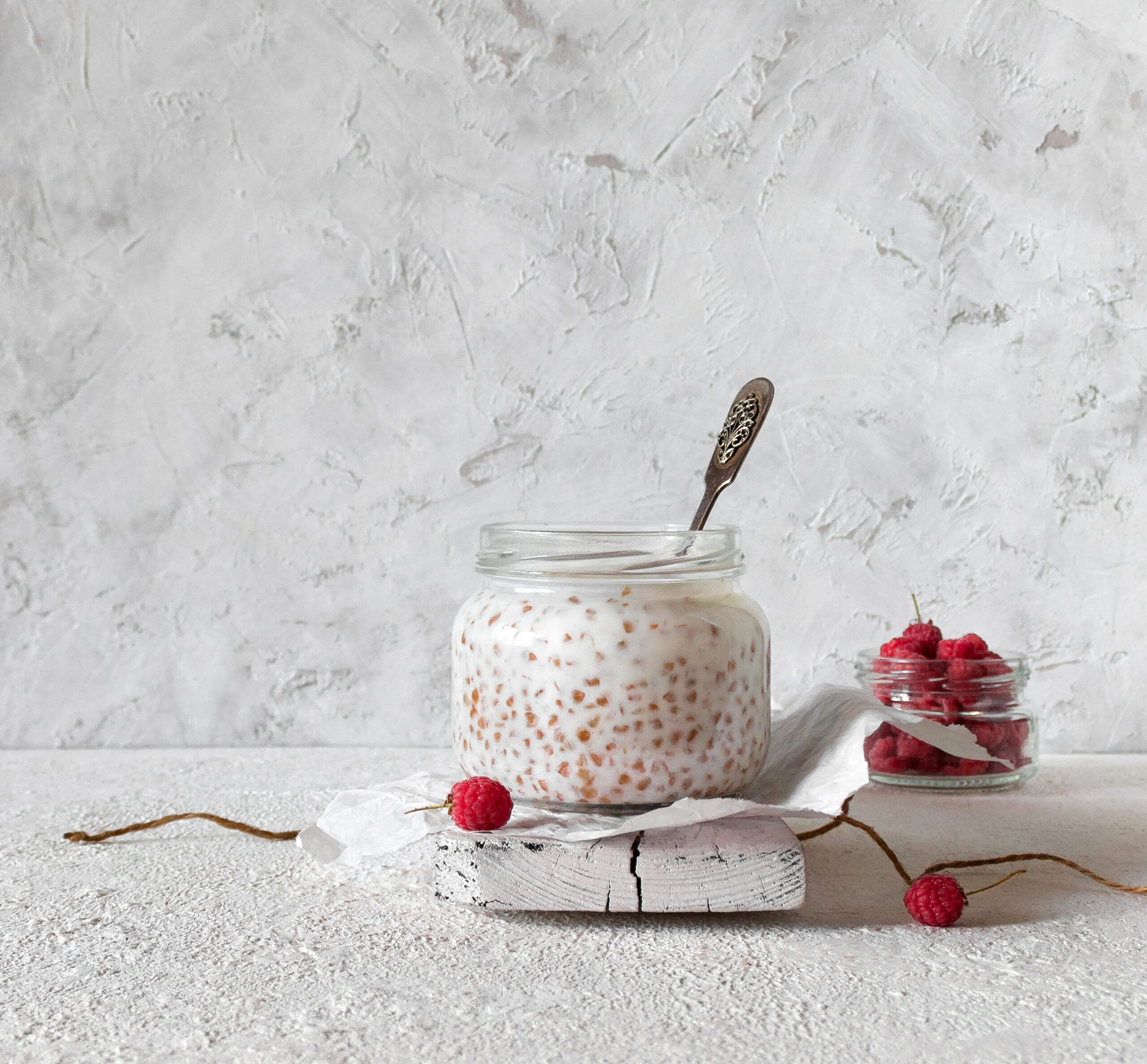 Dieta uimitoare cu hrișcă și chefir: slăbești până la un kilogram pe zi!