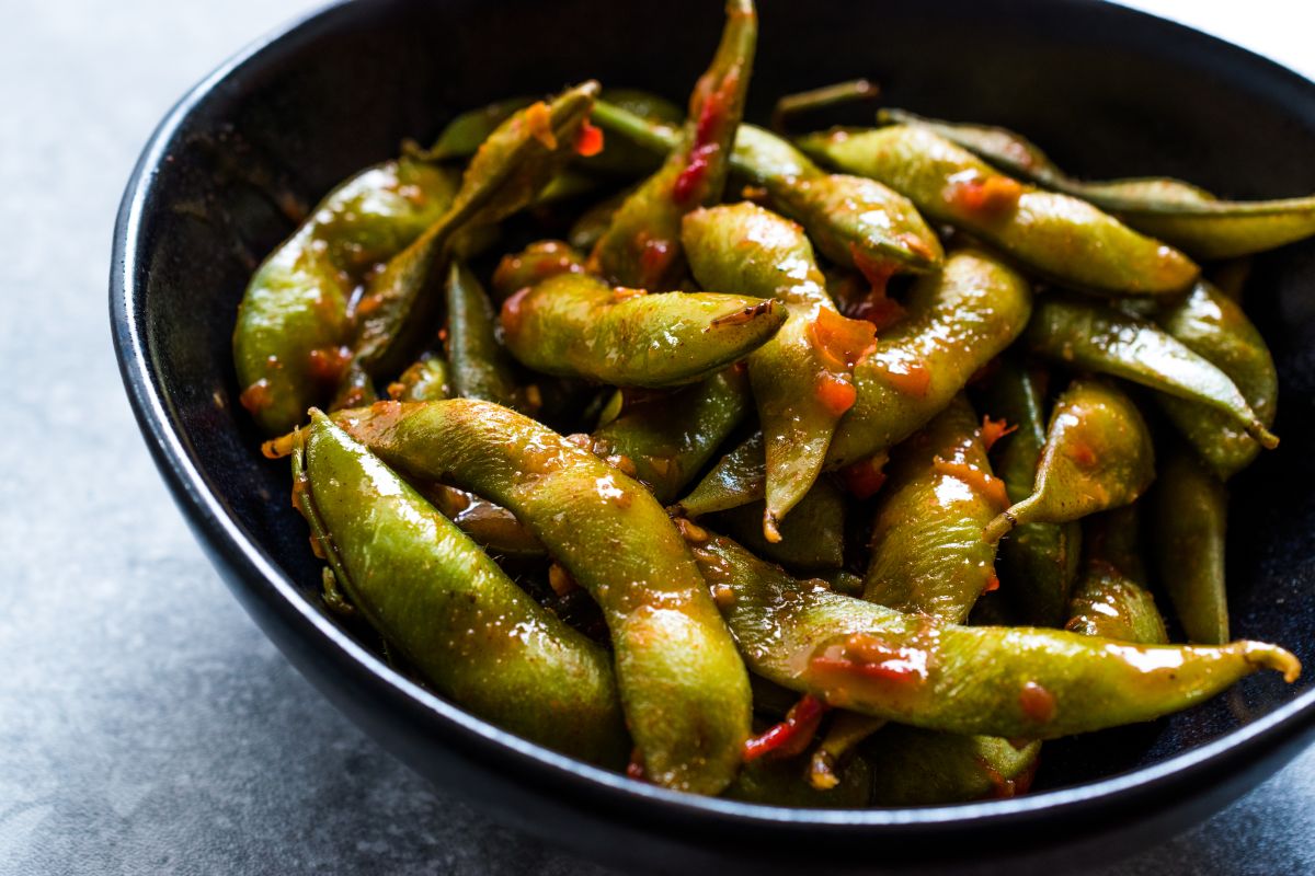 Boabele de edamame: ce sunt și ce beneficii uimitoare au pentru ...