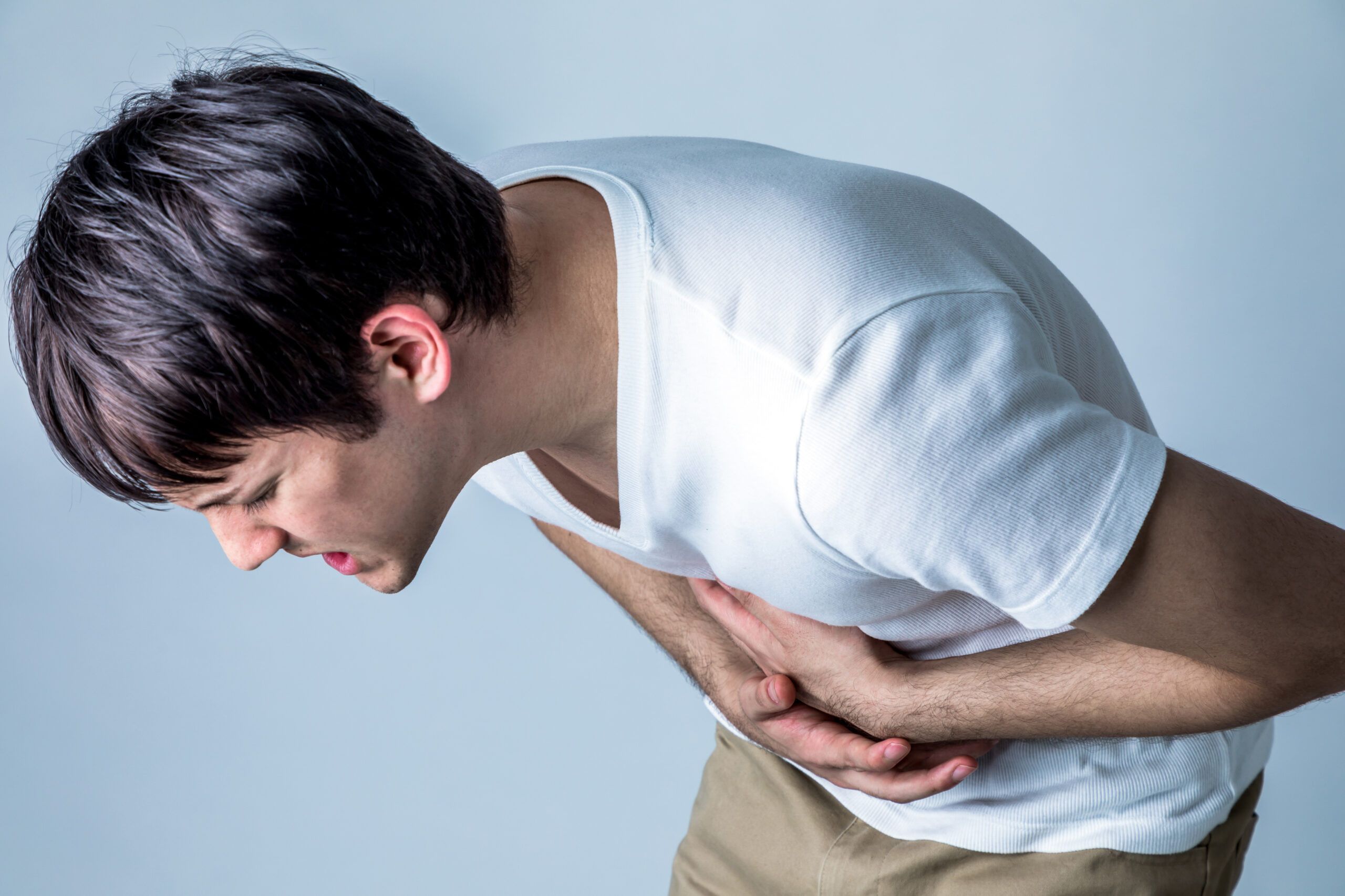 Primele semne de ULCER, boala extrem de periculoasă care îți găurește ...