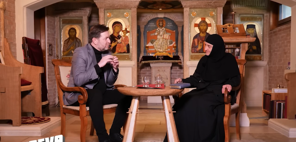 „Omul nu poate muri. Omul e veșnic!"- Maica Antonia, EXCLUSIV la ...
