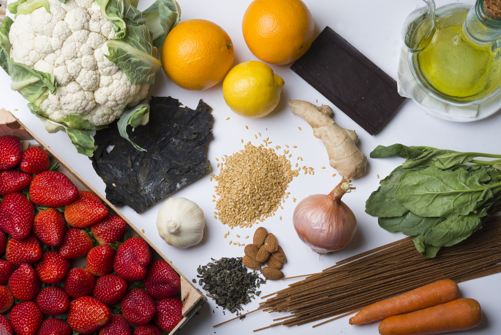 10 alimente naturale care ajută la reducerea riscului de cancer de sân