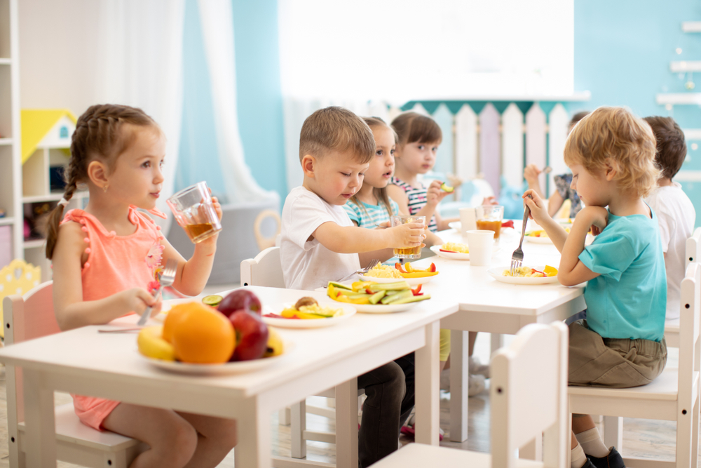 Dieta copilăriei care menține mintea ageră și la bătrânețe. Ce trebuie ...