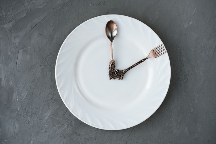 Cea mai bună oră să ții post intermitent. Cum să slăbești pe ceas