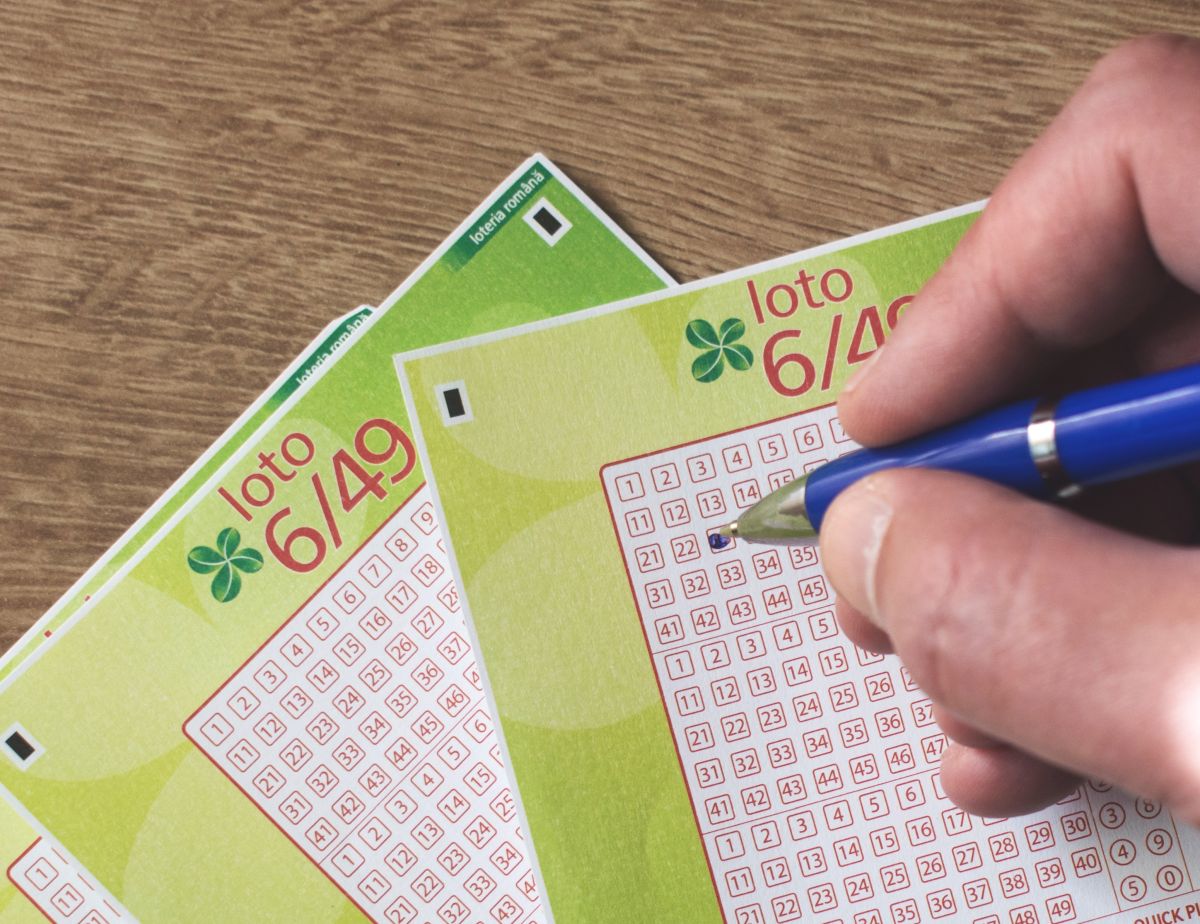 Loteria Română lansează un loz special la doar 4 lei. Ce premii sunt puse în joc