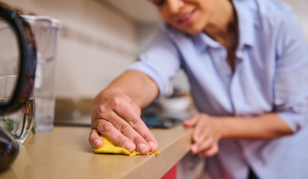 Pasta miraculoasă făcută în casă care înlătură grăsimea și petele ...