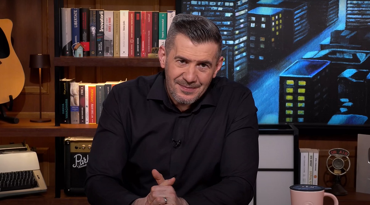 Ce conțin, de fapt, iaurturile cu fructe de la Danone? Dragoș Pătraru a ...