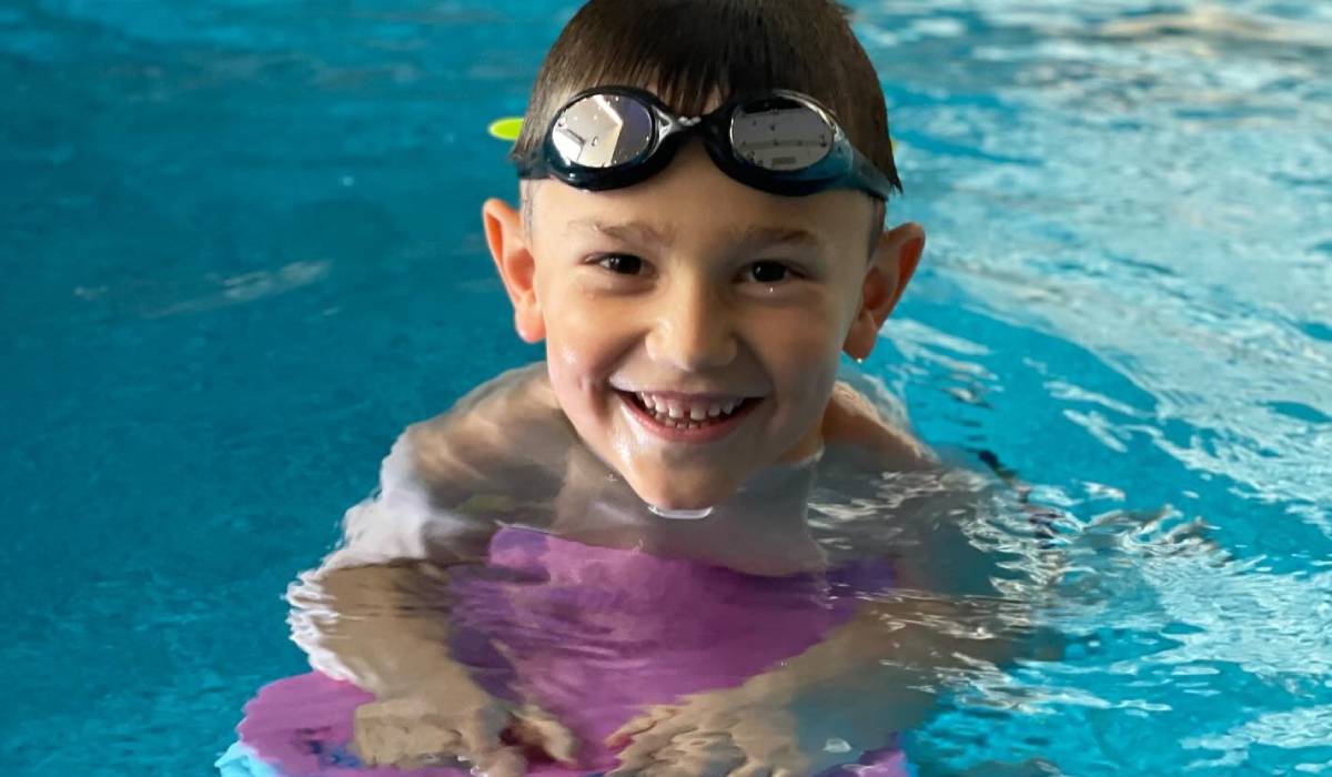 (P) Cursuri inot copii si adulti: Locatii premium si conditii de top in ...