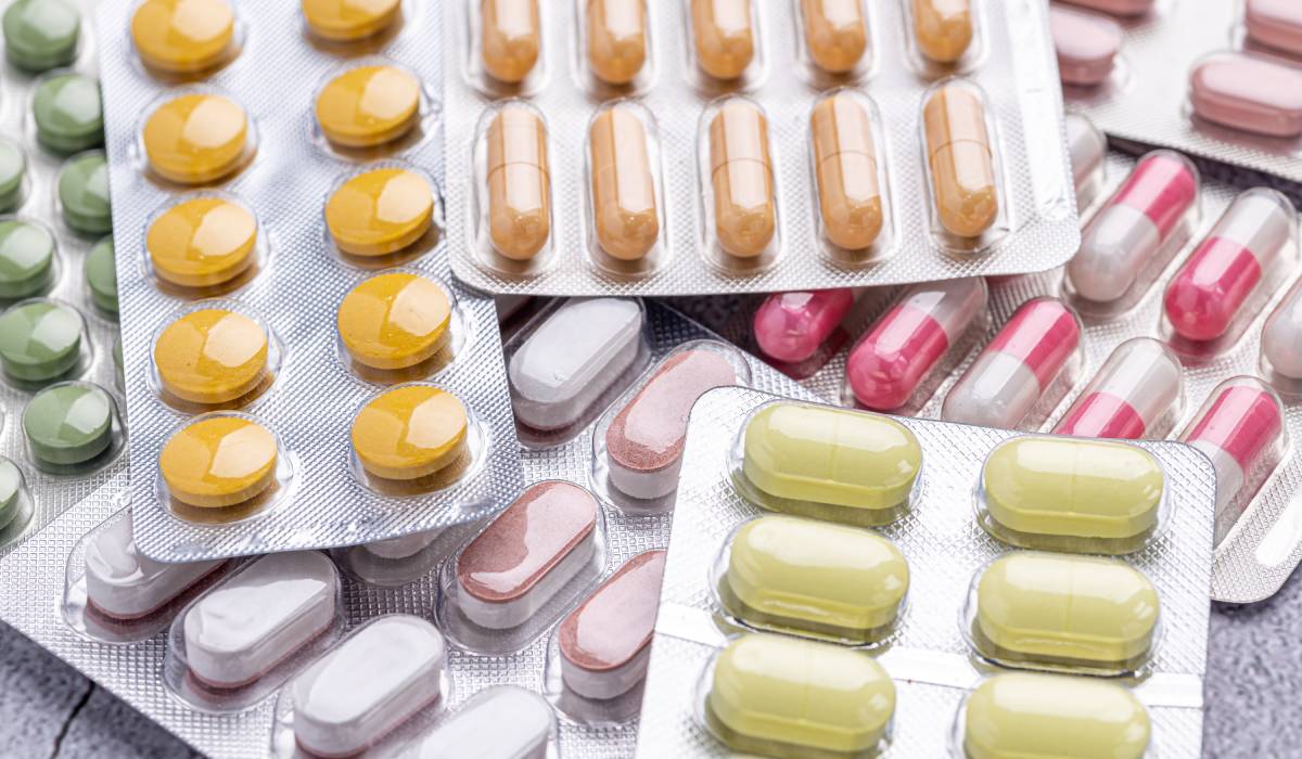 Combinațiile periculoase de suplimente: vitamine și minerale care ...